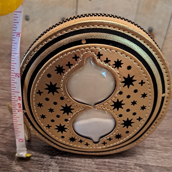 Warner Bros. | Bags | Harry Potter Hermiones Golden Time Turner Coin ...